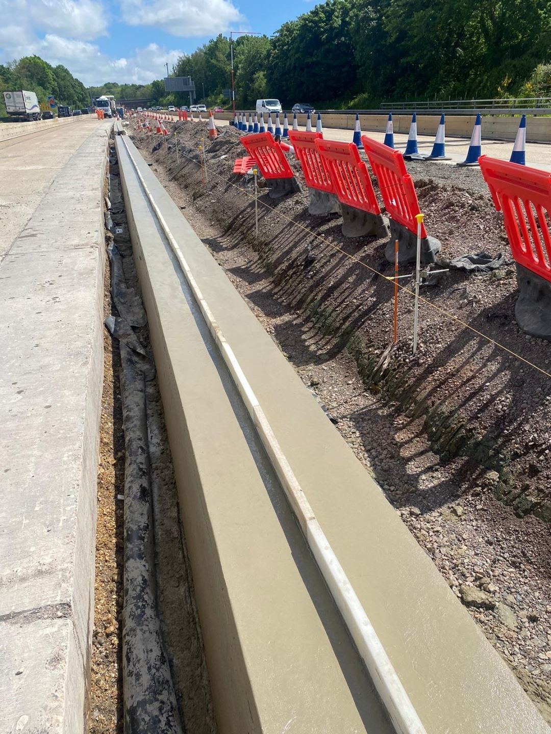 M27 Junction 5 to 7 - Slot Drain